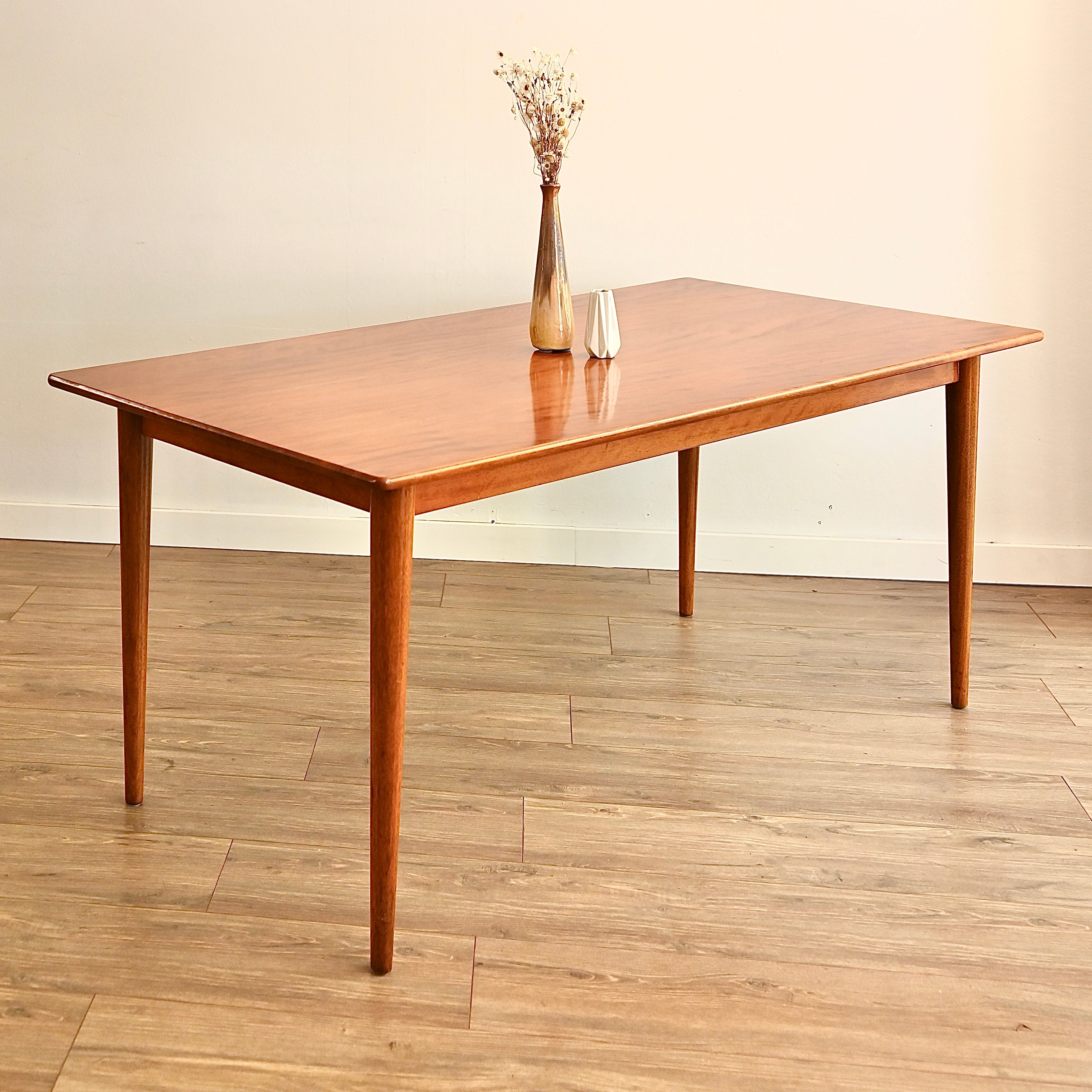 Mid Century Solid Timber Dining Table – retro bay