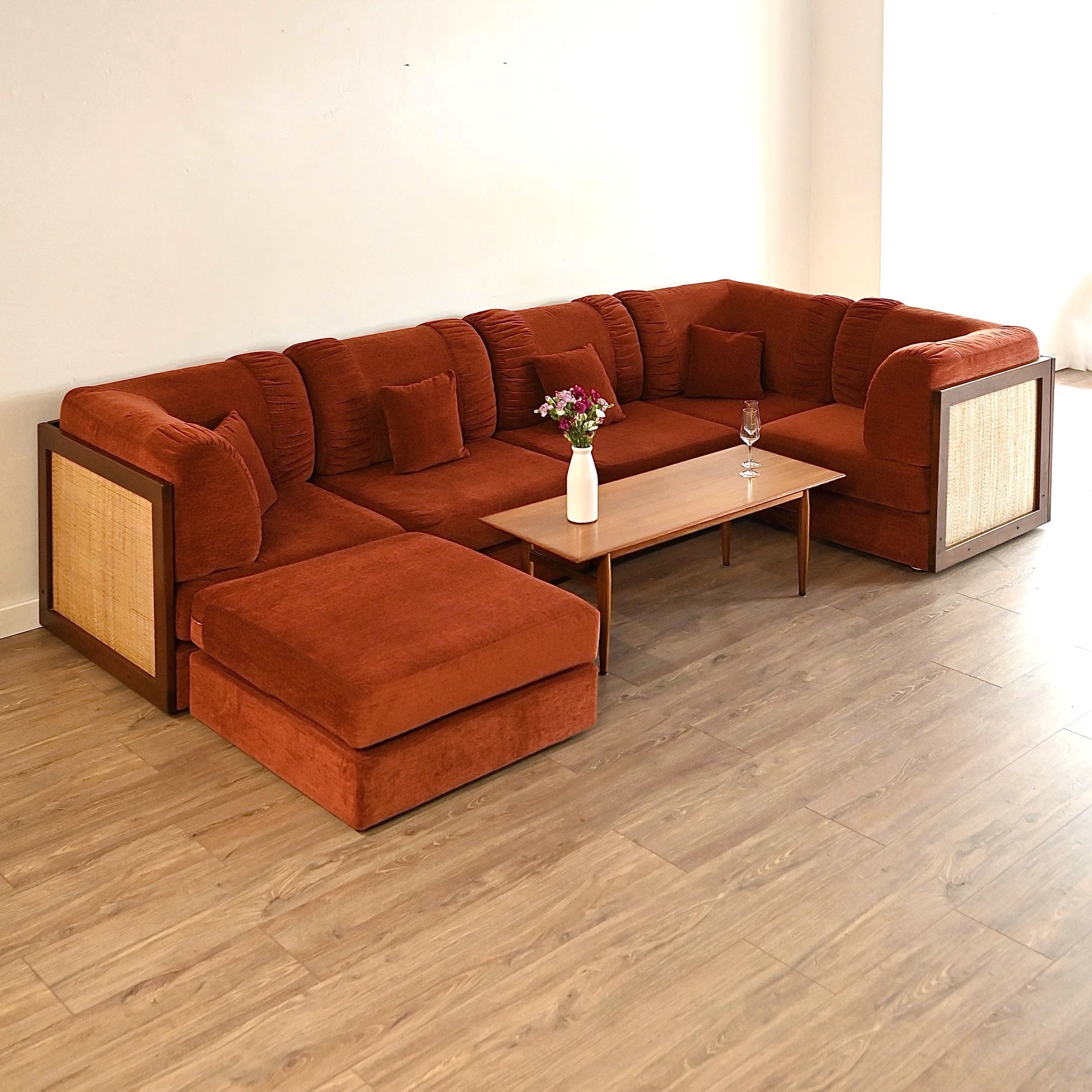 Parker Mid Century Playpen Modular Sofa – retro bay