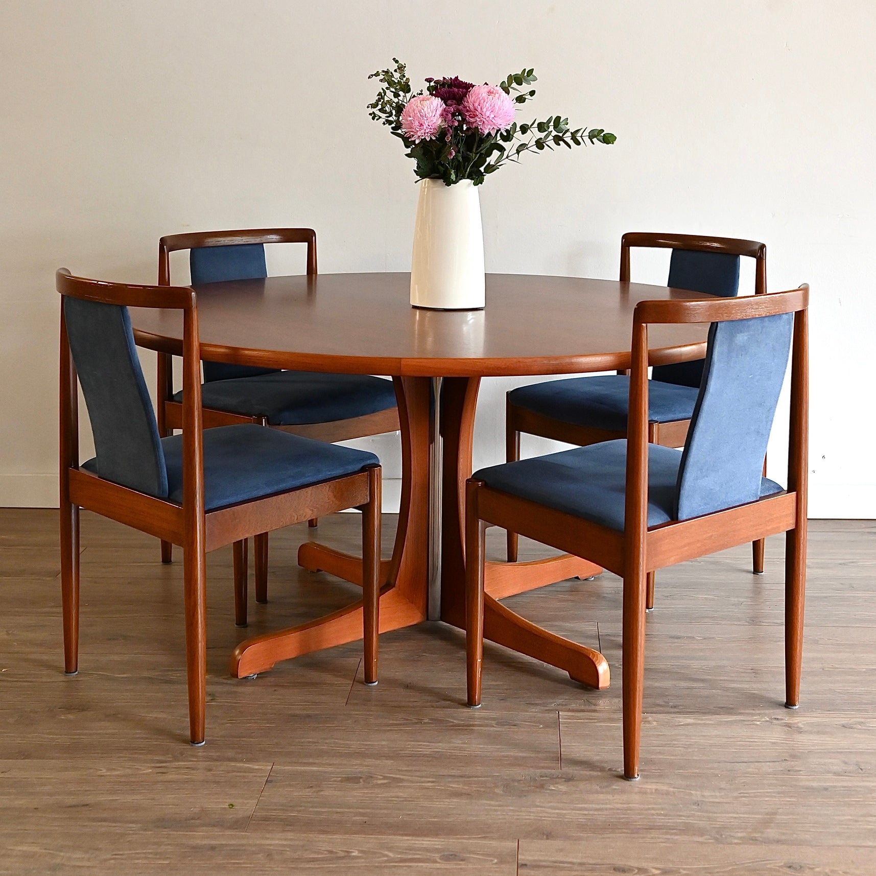 4x Parker Teak T-Back Dining Chairs – retro bay